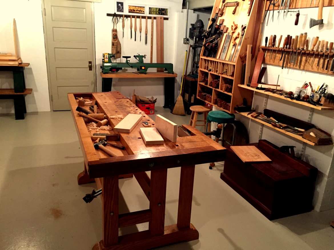 By Hand & Eye Online